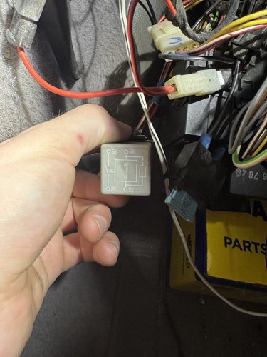 Unknown relay | Club GTI